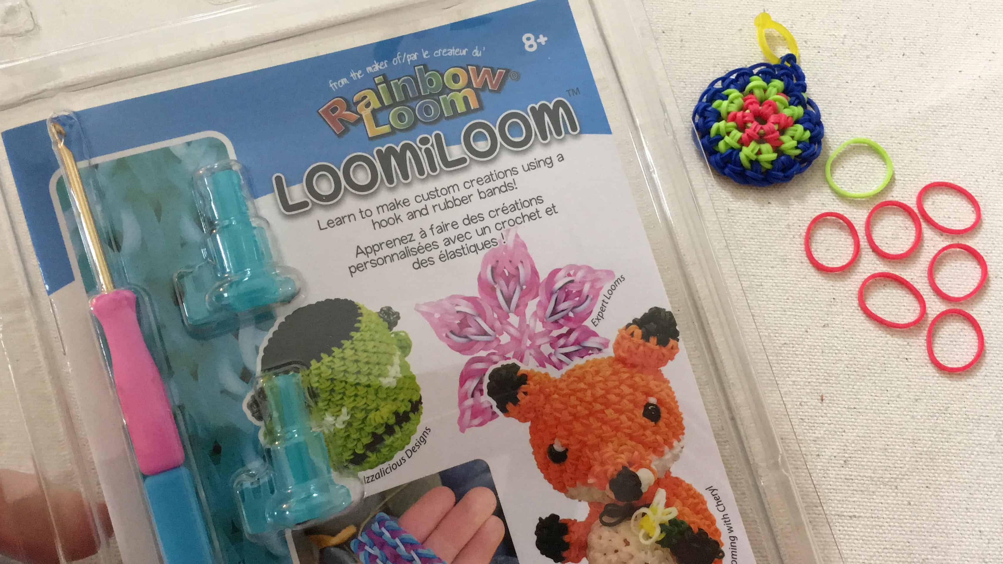 Rainbow Loom LoomiLoom - GoodKnit Kisses