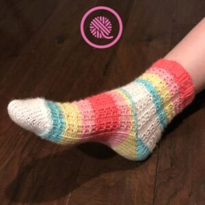 This Is the Best Way to Loom Knit Socks That FIT! - GoodKnit Kisses
