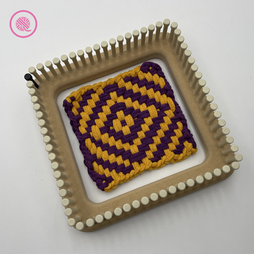 How to Weave the Twill Diamond Potholder - GoodKnit Kisses