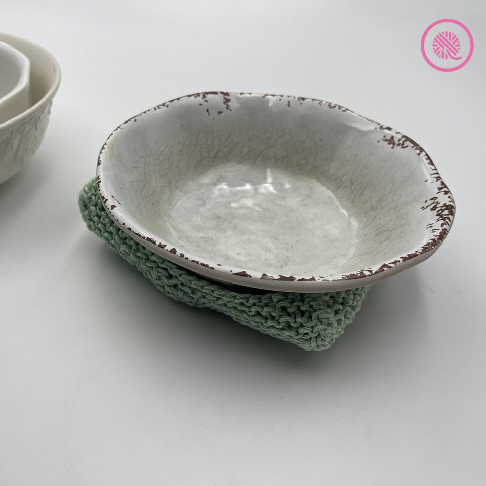 How to Loom Knit a Bowl Cozy - GoodKnit Kisses