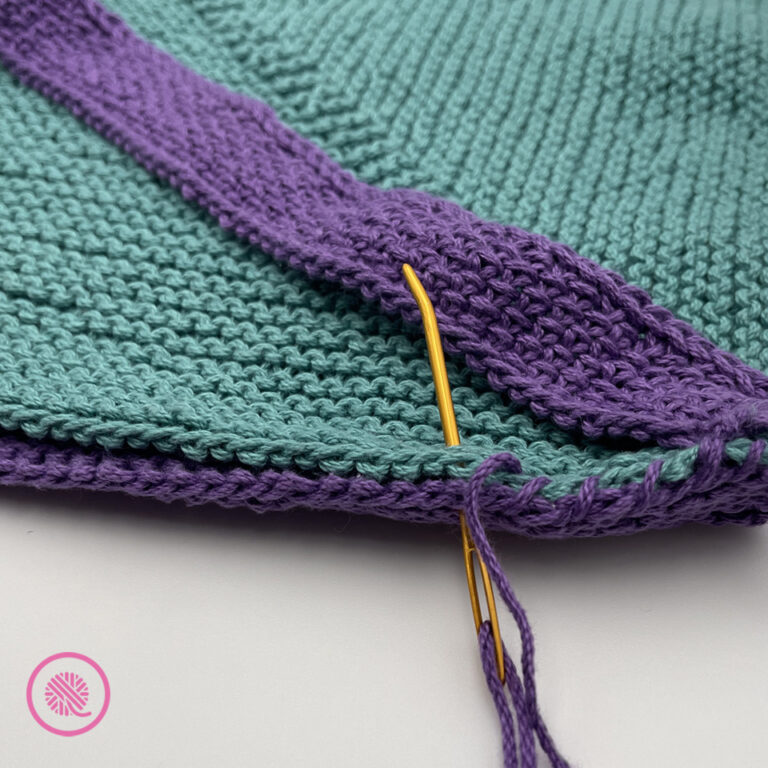 This Needle Knit Pie Carrier is a Picnic Essential! - GoodKnit Kisses