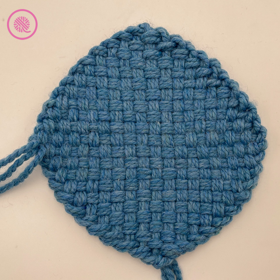 How to Weave on a Circle Loom - GoodKnit Kisses